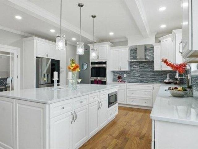 4 bedroom, East Longmeadow MA 01028 104189716