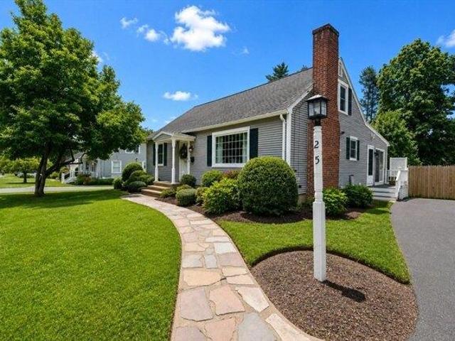 4 bedroom, East Longmeadow MA 01028 105232409