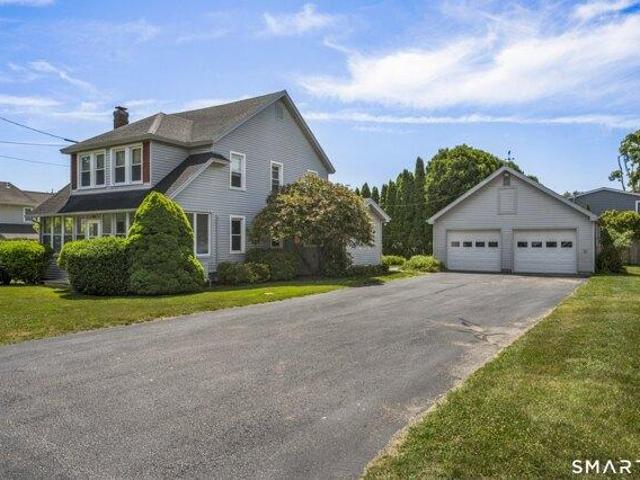 4 bedroom, East Lyme CT 06357 103436683