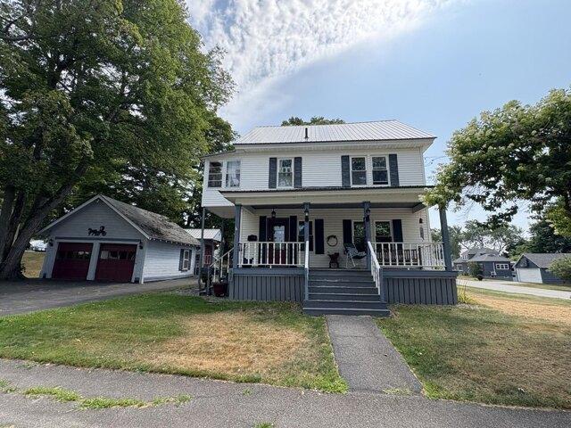 4 bedroom, East Millinocket ME 04430 LS101657473