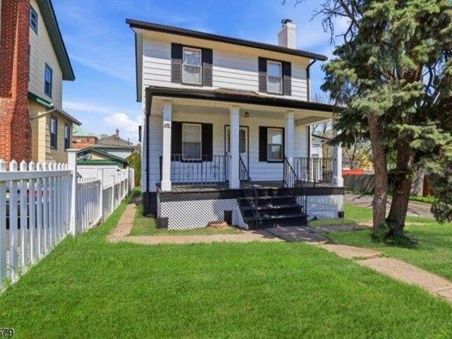 4 bedroom, East Orange NJ 07017 104852121
