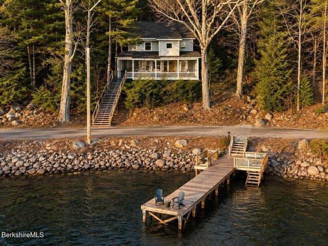 4 bedroom, East Otis MA 01029 104295580