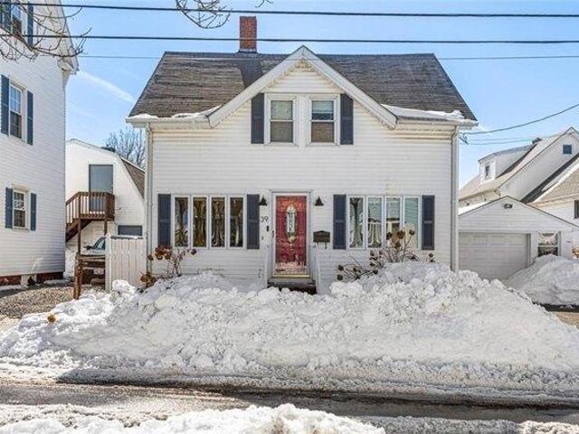 4 bedroom, East Providence RI 02914 102761281