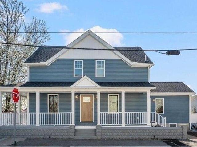 4 bedroom, East Providence RI 02914 102801207