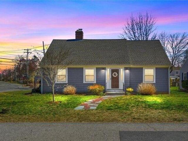 4 bedroom, East Providence RI 02916 103098242