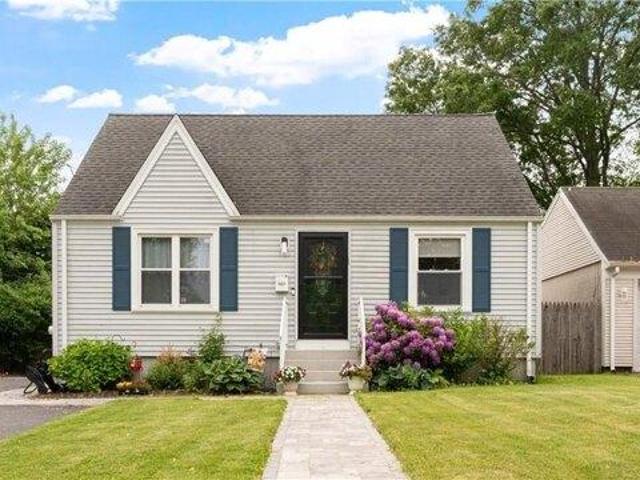 4 bedroom, East Providence RI 02916 103124478