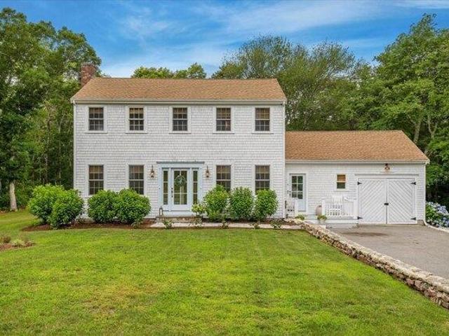 4 bedroom, East Sandwich MA 02537 104443810