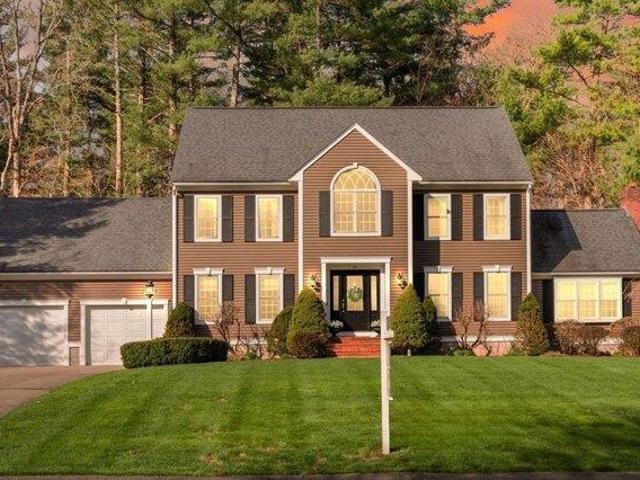 4 bedroom, Easton MA 02356 103220812