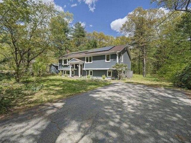 4 bedroom, Easton MA 02375 102409796