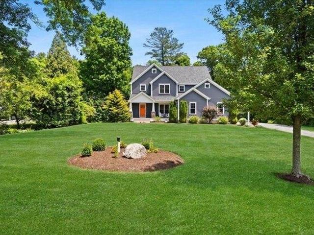 4 bedroom, Easton MA 02375 104603990
