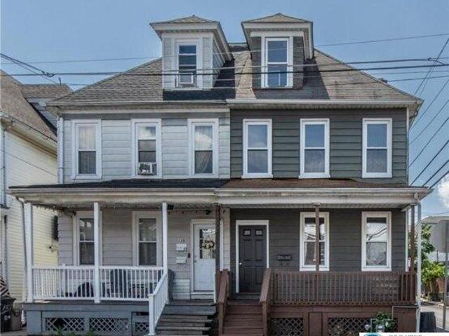 4 bedroom, Easton PA 18042 LS92284380