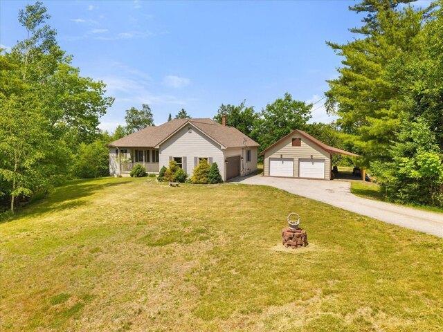 4 bedroom, Eddington ME 04428 104189855