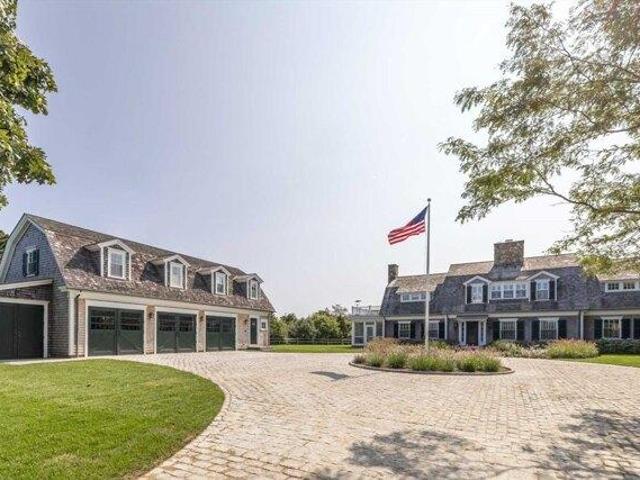 4 bedroom, Edgartown MA 02539 104153775