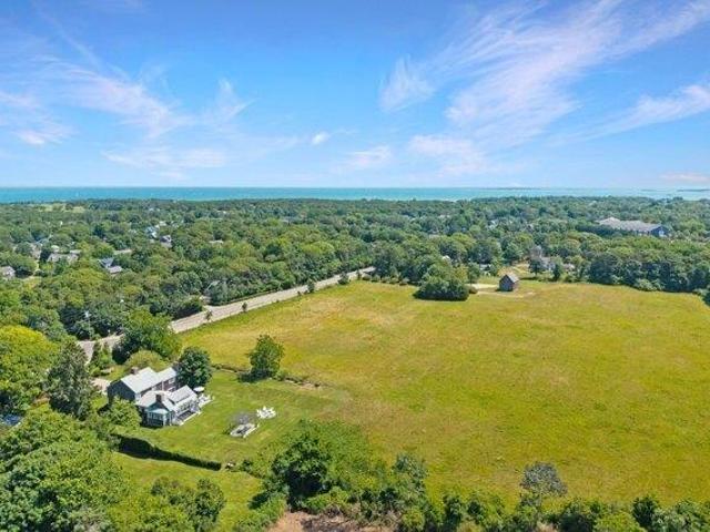 4 bedroom, Edgartown MA 02539 105059369