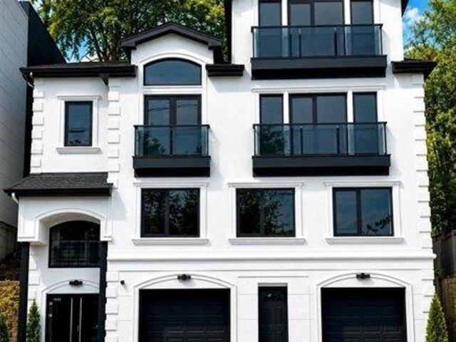 4 bedroom, Edgewater NJ 07020 103160334