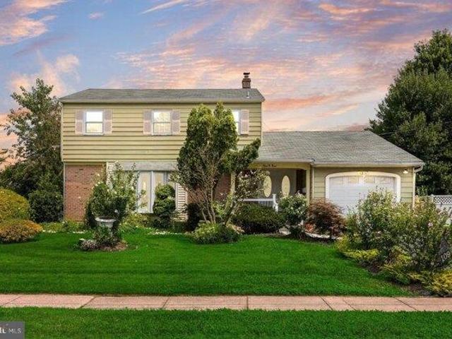 4 bedroom, Edgewater Park NJ 08010 105173839