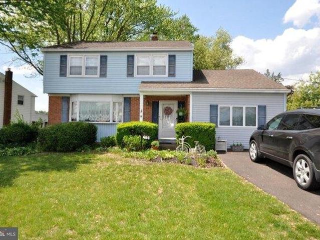 4 bedroom, Edgewater Park NJ 08010 LS101707769