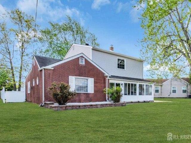 4 bedroom, Edison NJ 08817 102778956