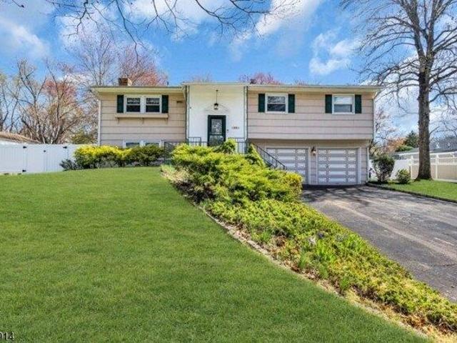 4 bedroom, Edison NJ 08820 LS102560970