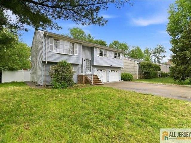 4 bedroom, Edison NJ 08837 102779614