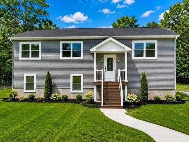 4 bedroom, Egg Harbor Township NJ 08234 105157774