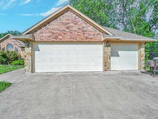 4 bedroom, Elgin OK 73538 89823527