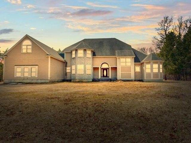 4 bedroom, Eliot ME 03903 103073115