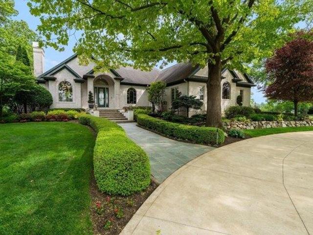 4 bedroom, Elkhart IN 46514 92839468