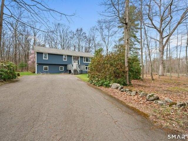 4 bedroom, Ellington CT 06029 LS102444984