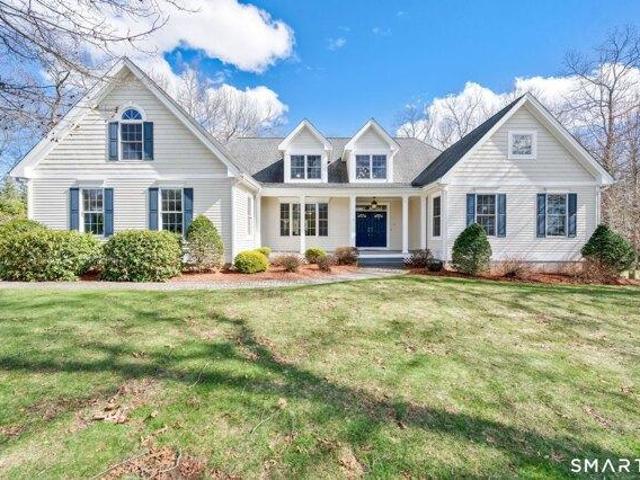 4 bedroom, Ellington CT 06029 102218701