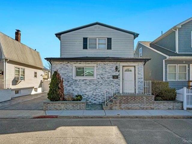 4 bedroom, Elmont NY 11003 101747645