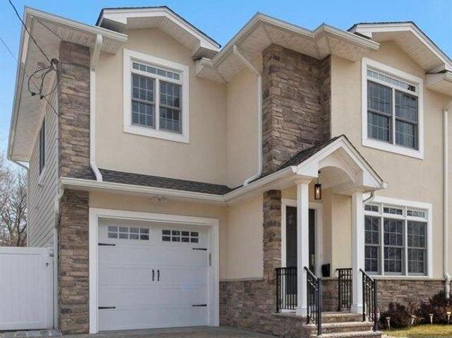 4 bedroom, Elmwood Park NJ 07407 88546079