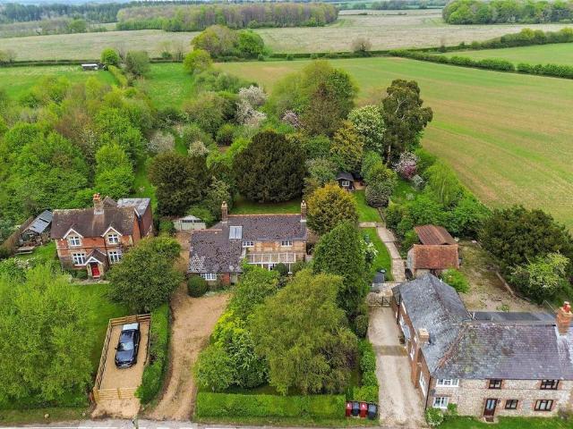 4 bedroom equestrian facility for sale
