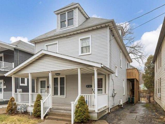 4 bedroom, Erie PA 16507 100322290