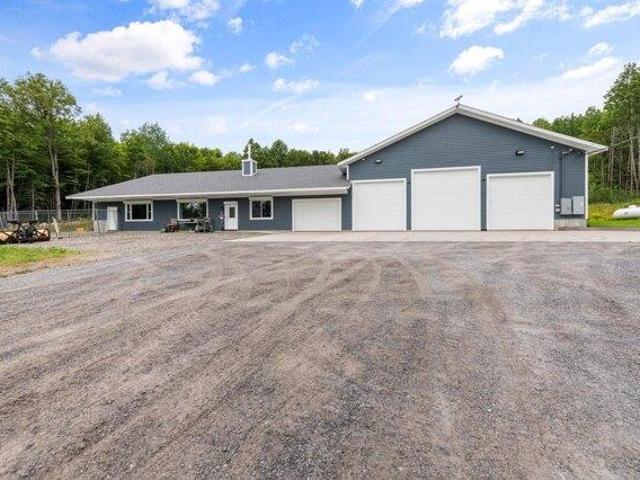 4 bedroom, Errol NH 03579 103100785