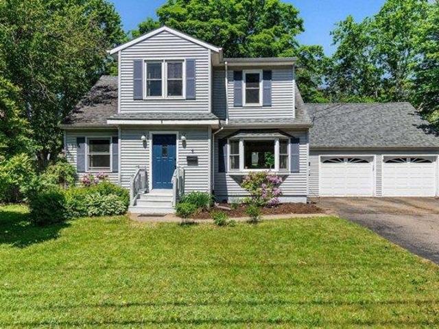 4 bedroom, Essex Junction VT 05452 104042178