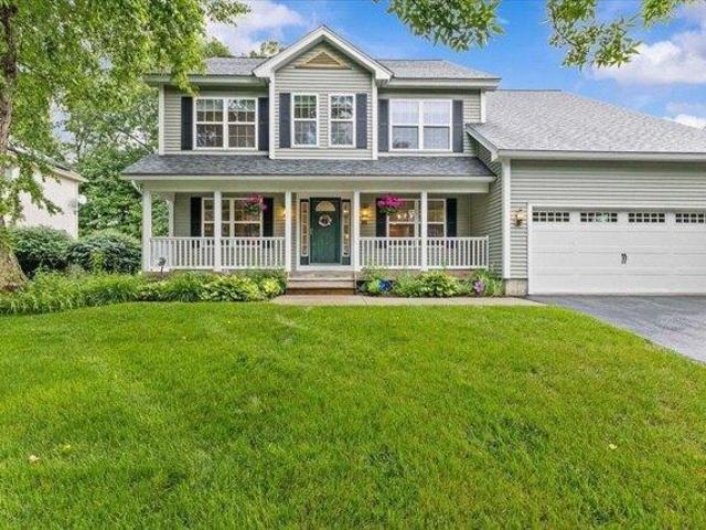 4 bedroom, Essex Junction VT 05452 104789038