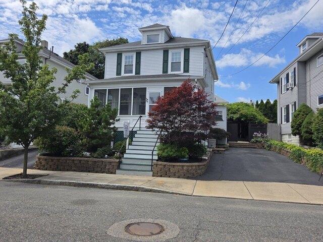 4 bedroom, Everett MA 02149 104870049