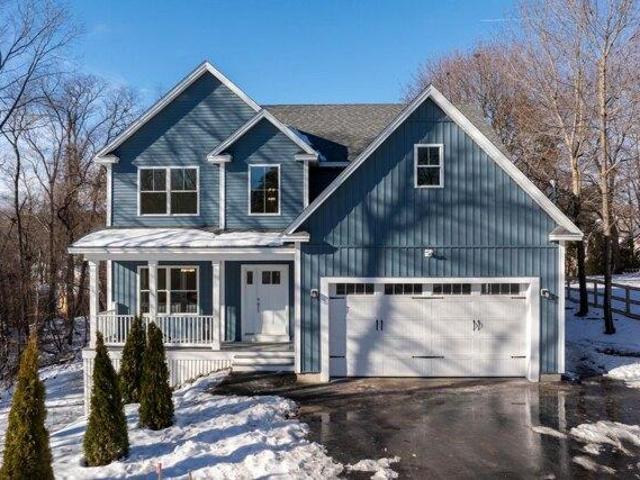 4 bedroom, Exeter NH 03833 102315923