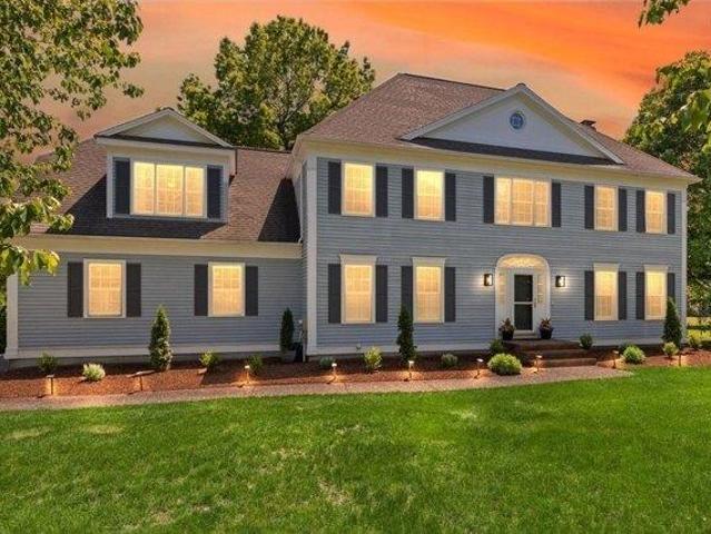 4 bedroom, Foxboro MA 02035 102960989