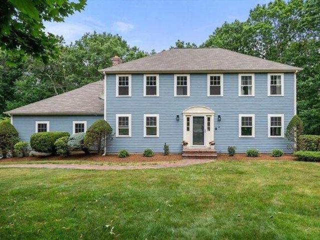 4 bedroom, Foxboro MA 02035 104543910