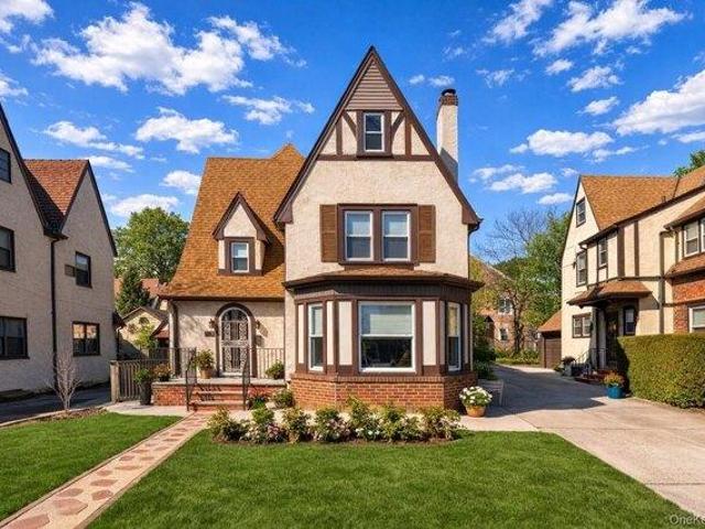 4 bedroom, Forest Hills NY 11375 LS100225203