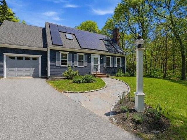 4 bedroom, Forestdale MA 02644 104760093