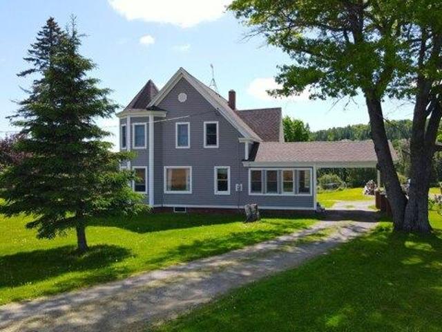 4 bedroom, Fort Fairfield ME 04742 LS102212534
