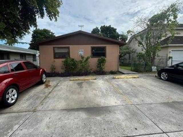 4 bedroom, Fort Lauderdale FL 33311 104899440