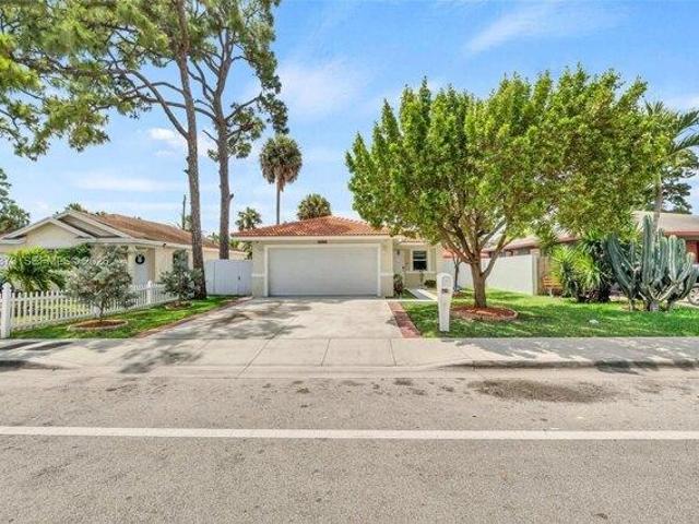 4 bedroom, Fort Lauderdale FL 33311 104900993
