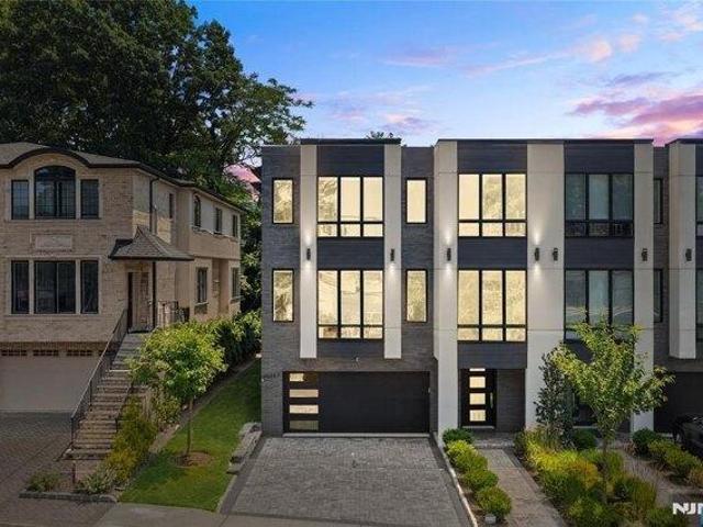 4 bedroom, Fort Lee NJ 07024 104233104