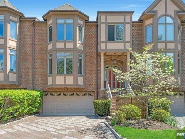 4 bedroom, Fort Lee NJ 07024 LS101780315