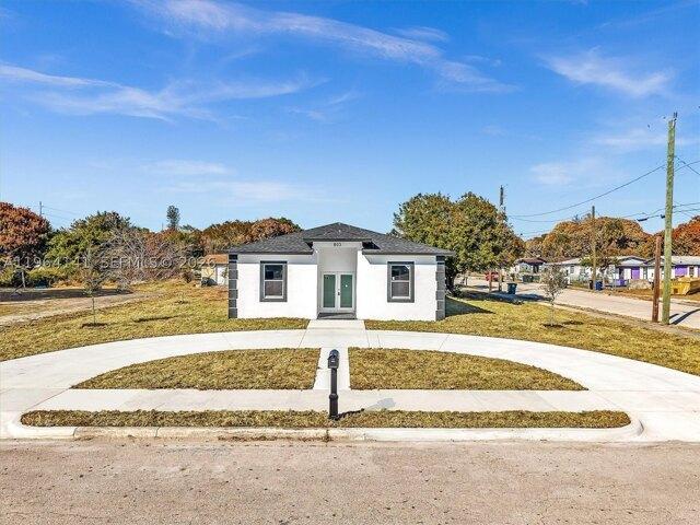 4 bedroom, Fort Pierce FL 34950 104900025