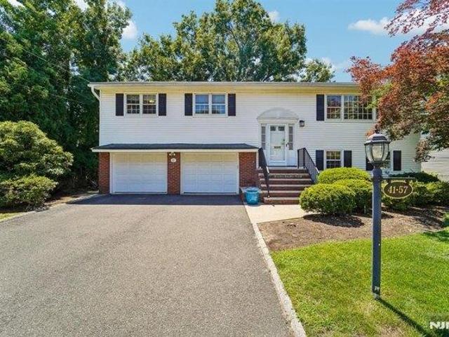 4 bedroom, Fair Lawn NJ 07410 104692721